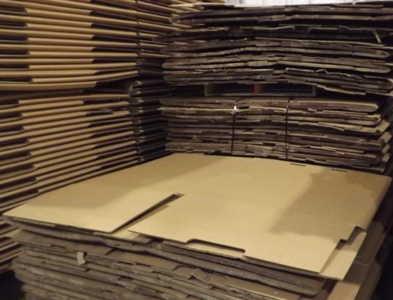 What are Gaylord Boxes? - National Box Exchange Inc.